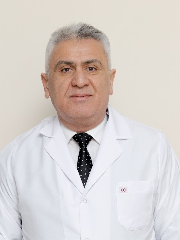 Azərbaycan Tibb Universiteti | Elman Qasımov